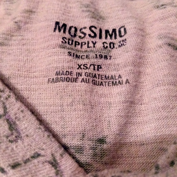 Mossimo Supply Co. | Tops | Mossimo Cute Humming Bird Fitted Tee | Poshmark